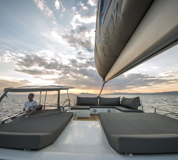 SEA ENERGY V - Trampolines And Sun Pads – Luxury Yacht Browser | by ...